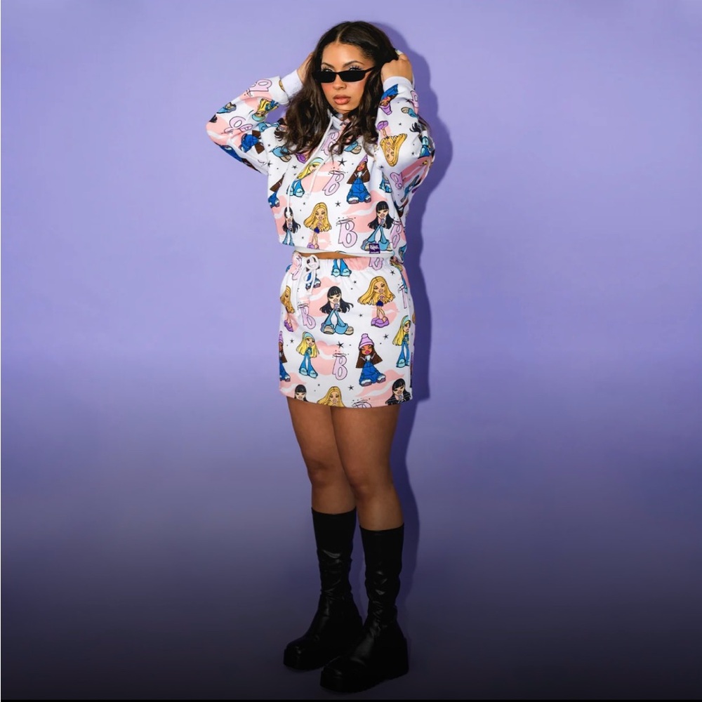 Cakeworthy Bratz Collab Cartoon Print Cropped Hoodie … - Gem